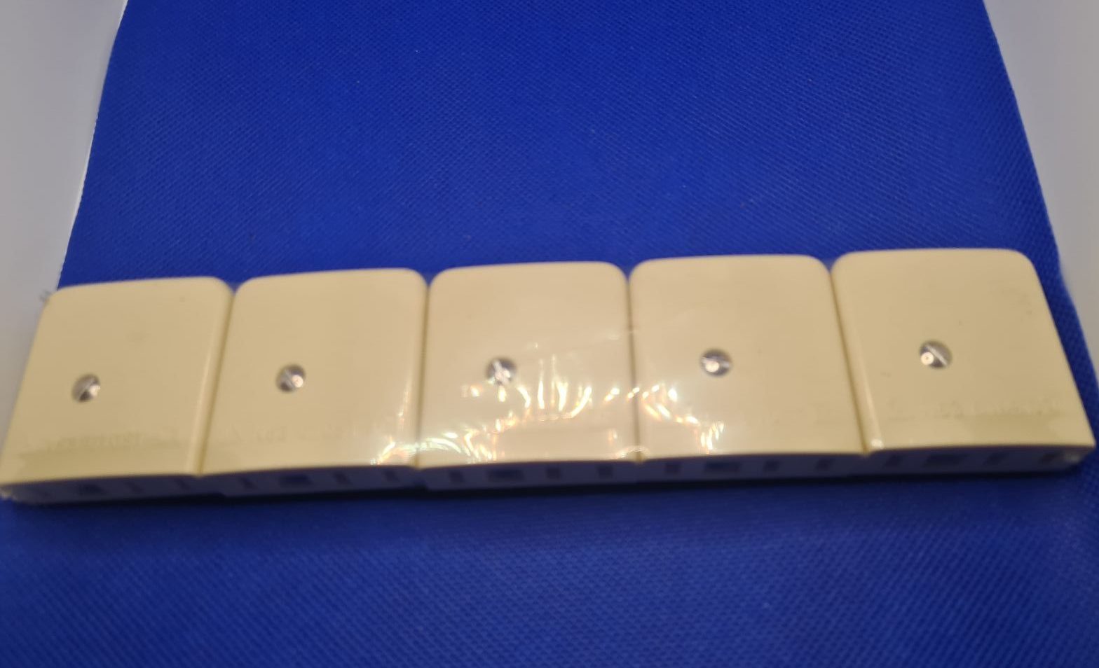 Brand New 610 Telephone Socket Australian Made X5 - Old Phones Australia